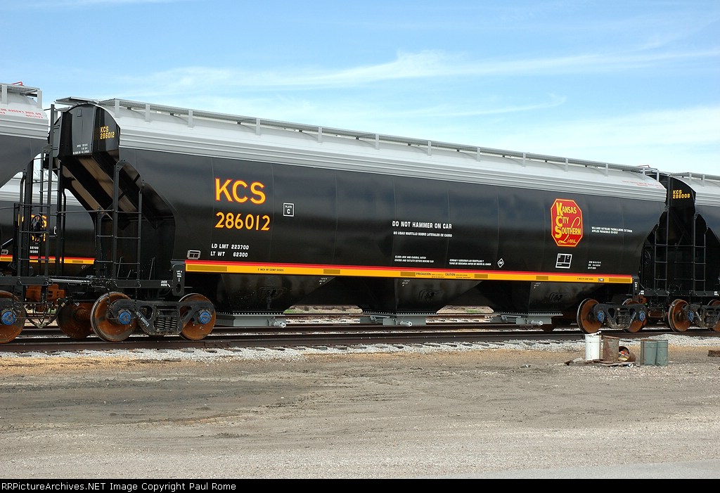 KCS 286012 NEW "Belle Hop"